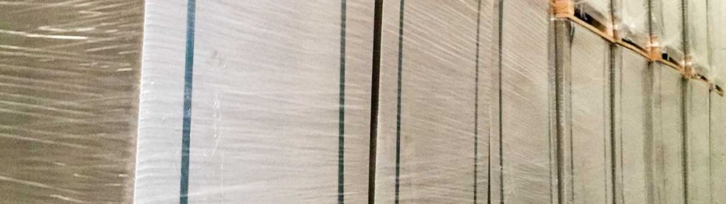 Papel estucado - Comercial Papelera Badostáin - Corte de papel a medida